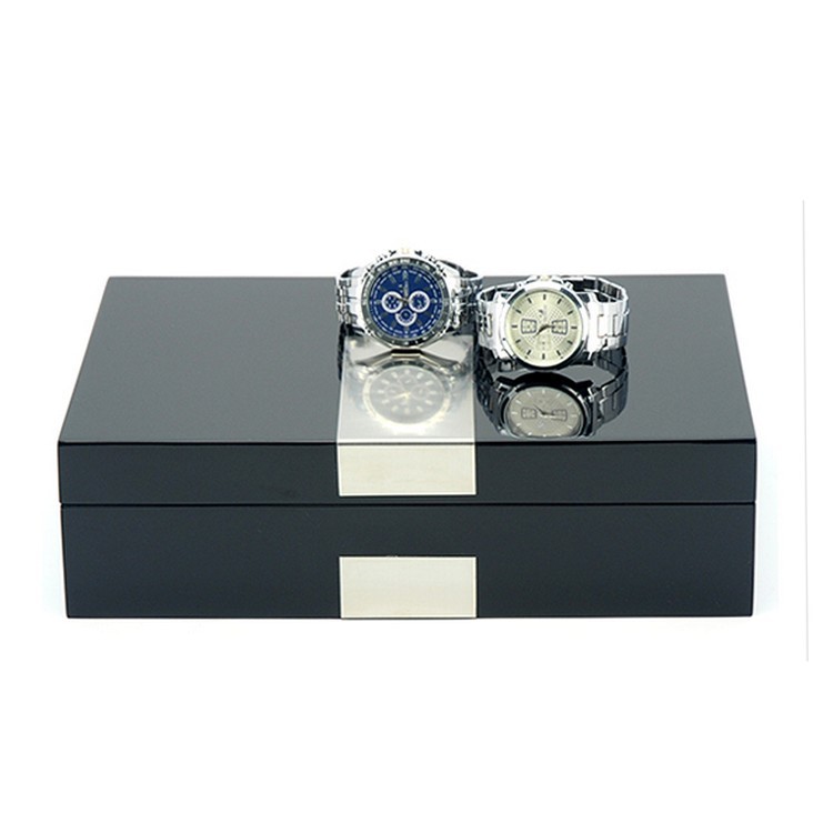 Urkasse / urboks i sort blank træ til 8 ure